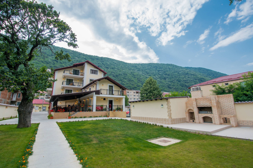 FOTO - 33 de pensiuni si hoteluri frumoase din Romania