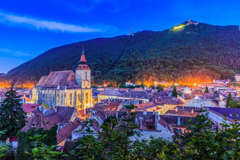 Vacanță la ski și săniuș: top 10 cazări în Păltiniș, Sibiu