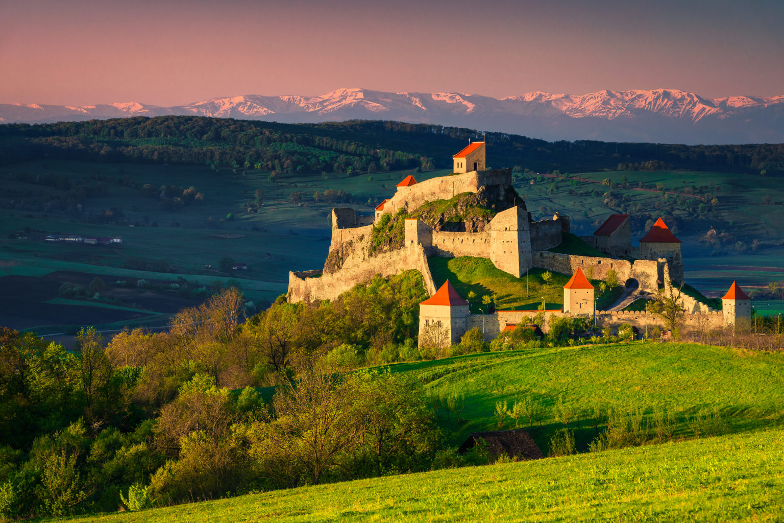 5 sate săsești din Transilvania care merită vizitate - Blogul ...