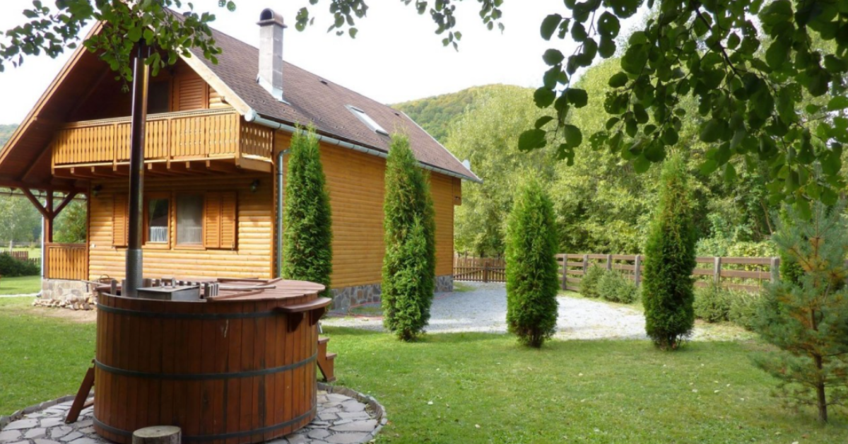 Top 10 cabane superbe din România, pentru o vacanță în mijlocul naturii