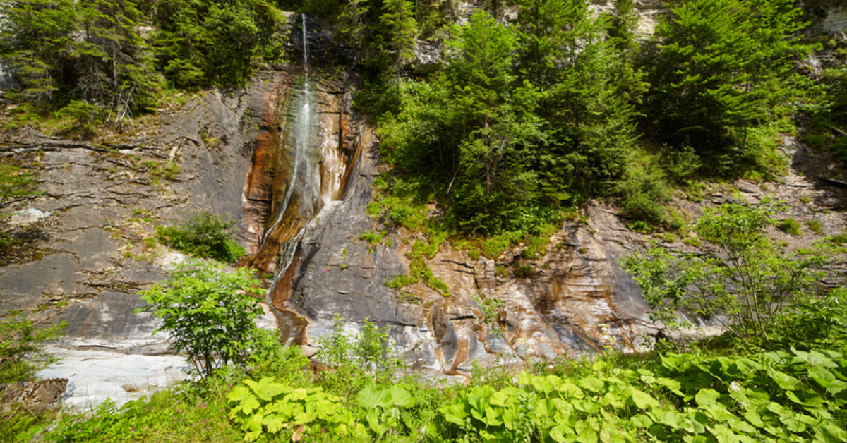 Travelminit iti prezinta top 4 cele mai spectaculoase cascade din Romania