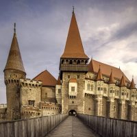 Top 10 cabane superbe din România, pentru o vacanță în mijlocul naturii