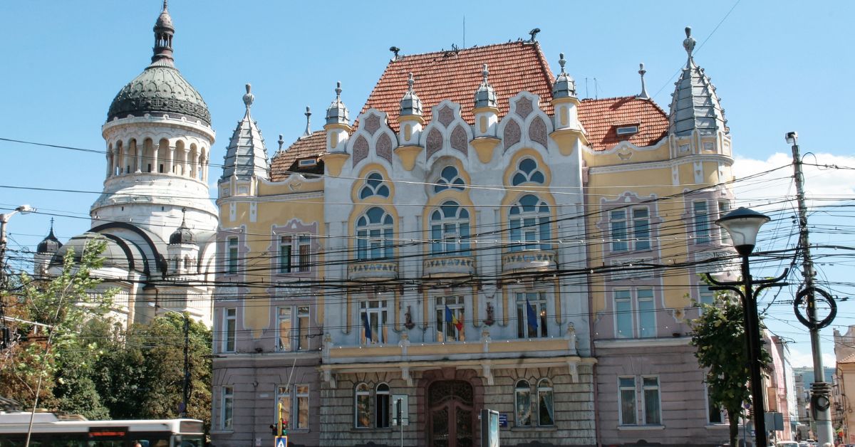 Cele mai frumoase clădiri din Cluj-Napoca - Blogul Travelminit.ro