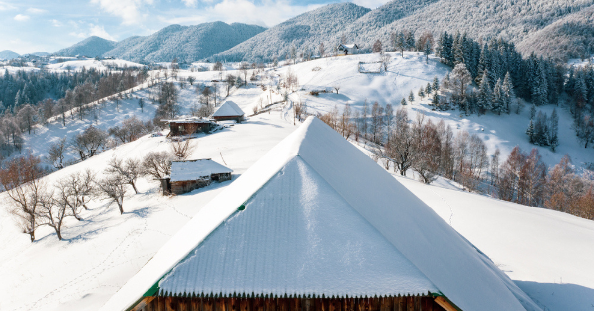 Cele mai frumoase sate din România pe timp de iarnă - Blogul Travelminit.ro