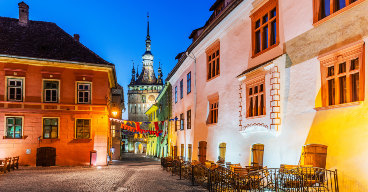 Cele mai frumoase 3 orașe medievale din România - Blogul Travelminit.ro