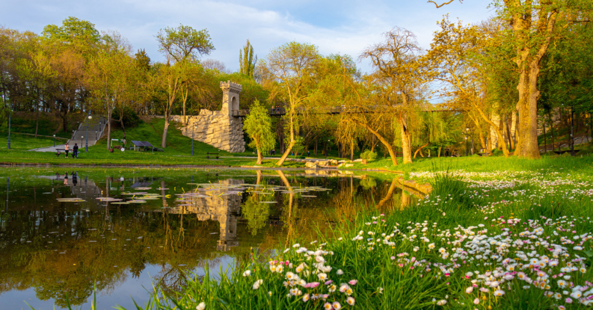 3 cele mai frumoase parcuri din România - Blogul Travelminit.ro